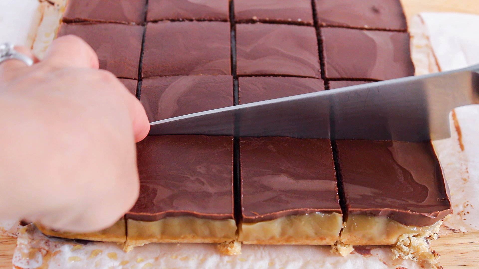 Vegan Millionaire Shortbread (without condensed milk) - Plant Based Jess