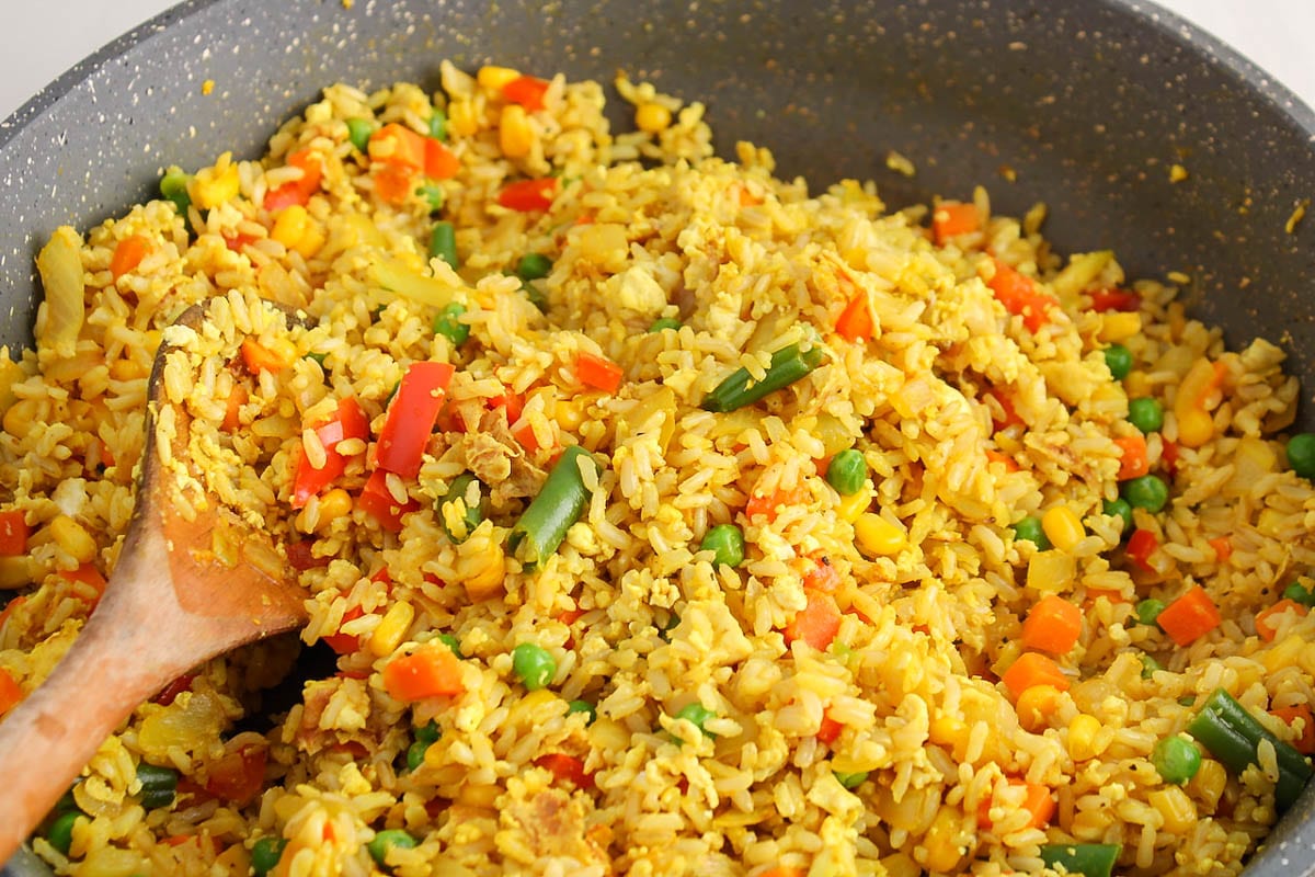 Garlic Turmeric Fried Rice with Vegetables - Plant Based Jess