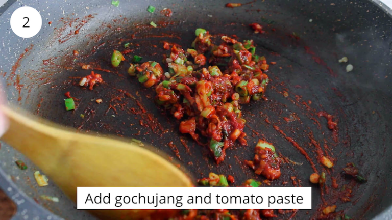 Creamy Gochujang Pasta - Plant Based Jess
