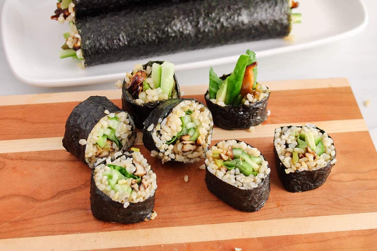 Shiitake Mushroom Sushi Rolls - Plant Based Jess