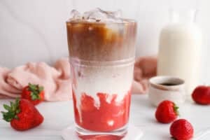 Iced Strawberry Latte (Strawberry Coffee) - Plant Based Jess